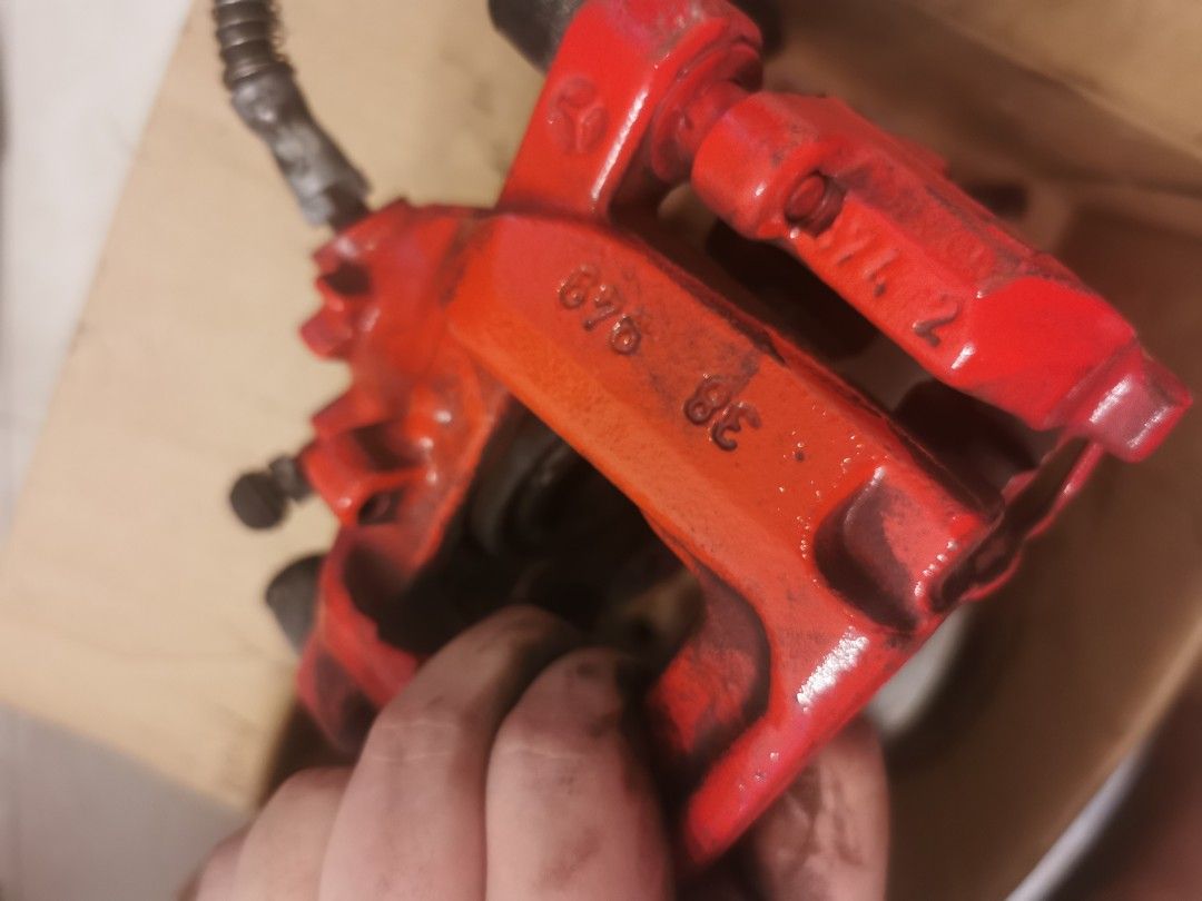 W204 Kompressor Real rotor & caliper, Car Accessories, Tyres & Rims on ...