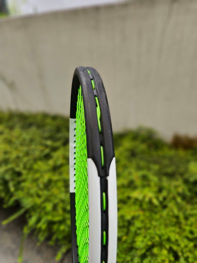 Wilson Pro Staff RF97 Autograph V12, Sports Equipment, Sports & Games ...