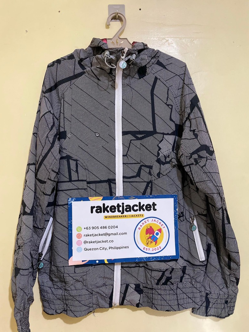 Windbreaker, Men's Fashion, Coats, Jackets and Outerwear on Carousell