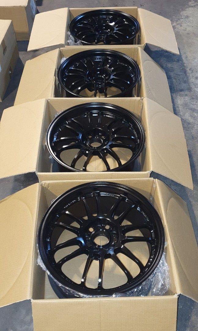17" Re30 made in japan rims, Car Accessories, Tyres & Rims on Carousell