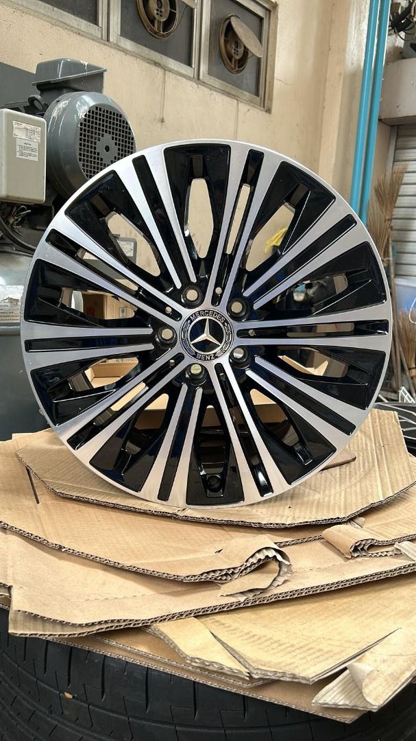 18" Mercedes Benz Original rims, Car Accessories, Tyres & Rims on Carousell