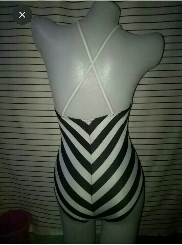 1pc Swimsuit Pre-teens, Women's Fashion, Swimwear, Bikinis & Swimsuits ...