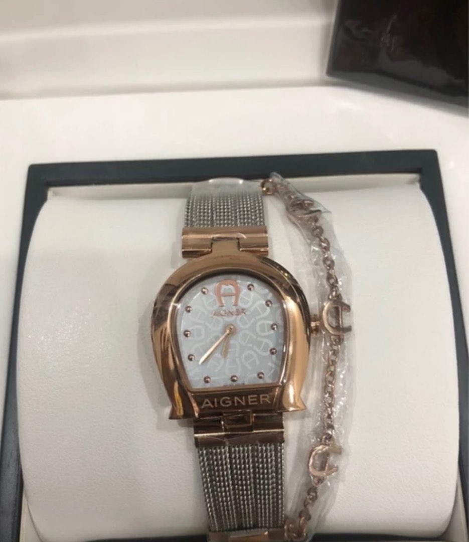 Aigner Watch, Fesyen Wanita, Jam Tangan di Carousell