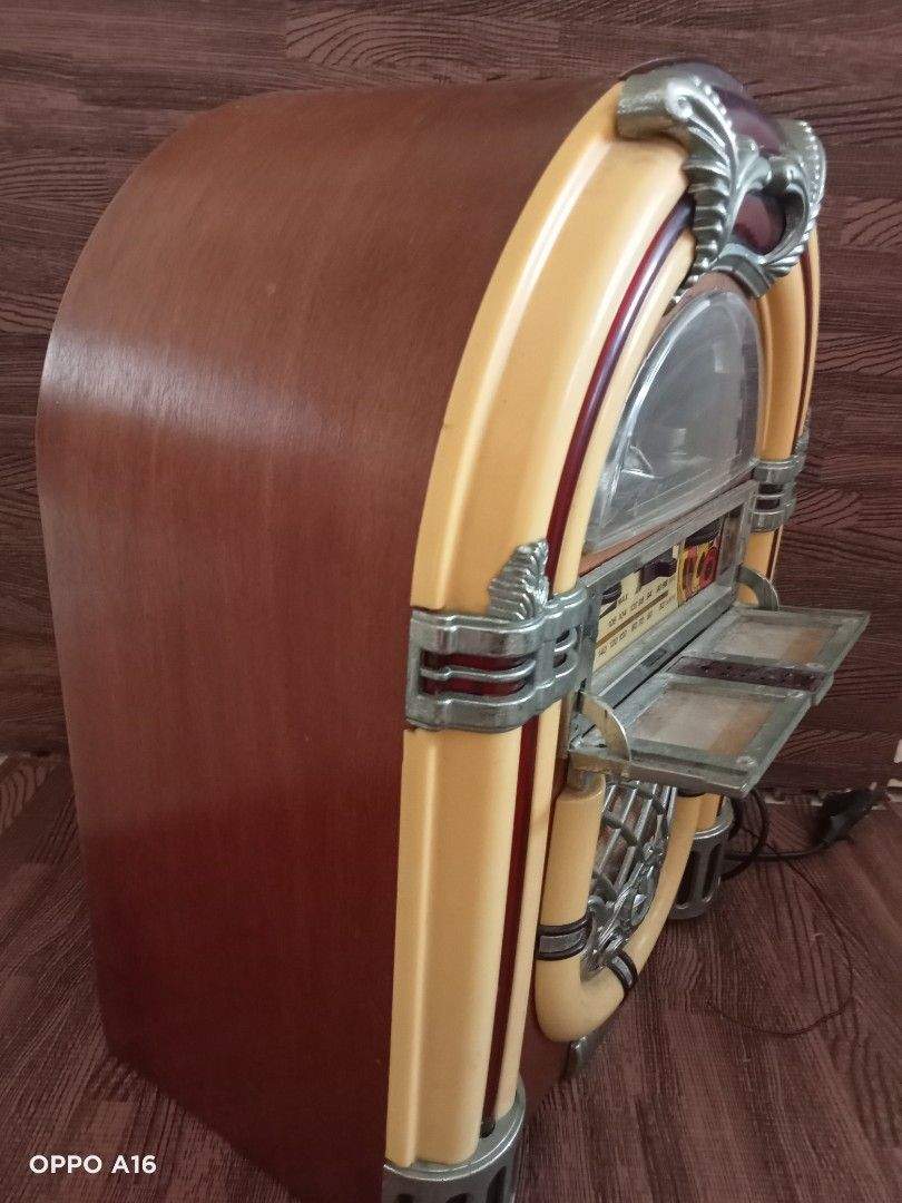 Am,Fm Juck box, Hobbies & Toys, Music & Media, Music Accessories on ...