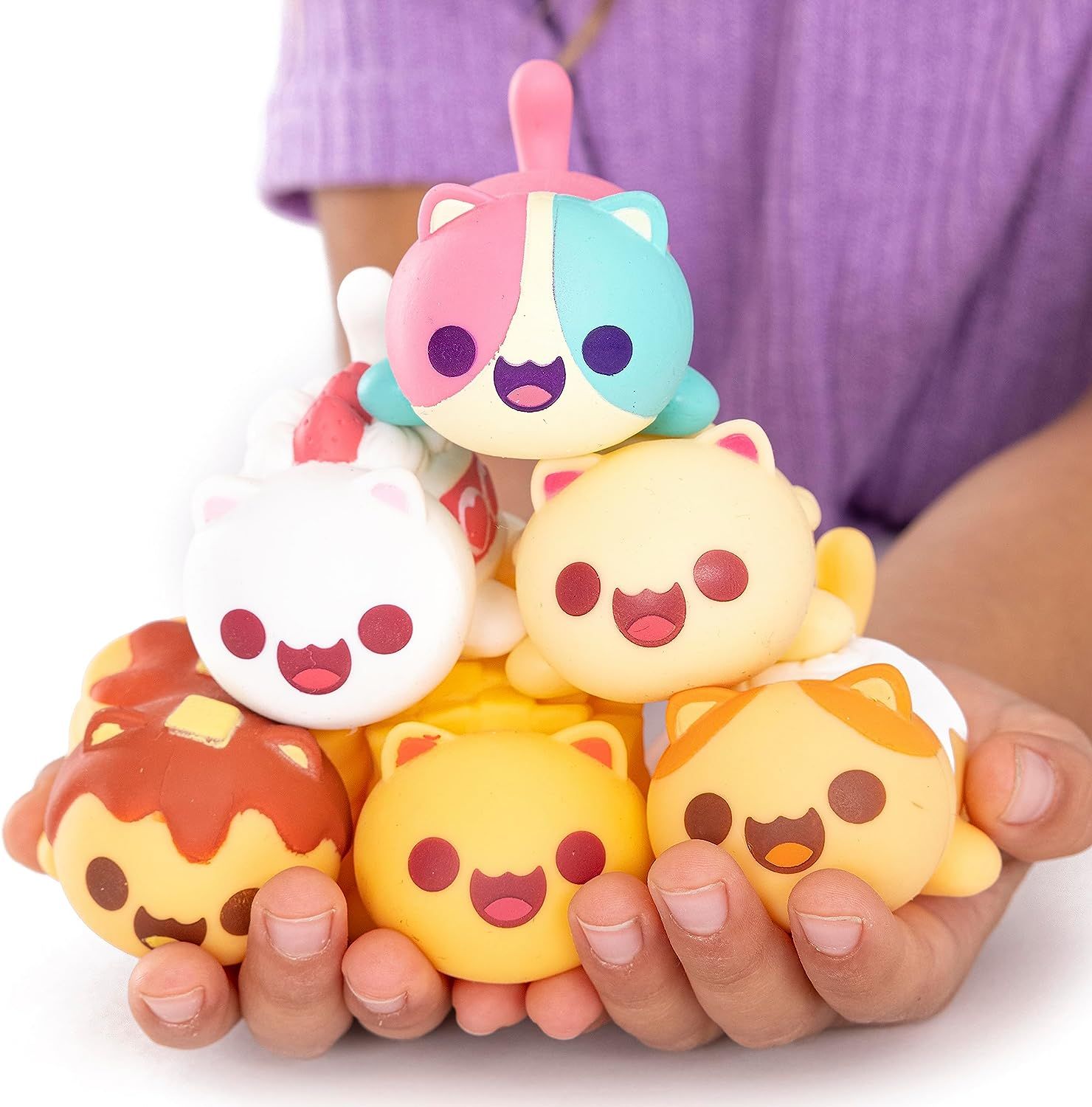 Aphmau MeeMeow Mystery Squishy Figure- Series 1 Party Pack - 24-Pack ...