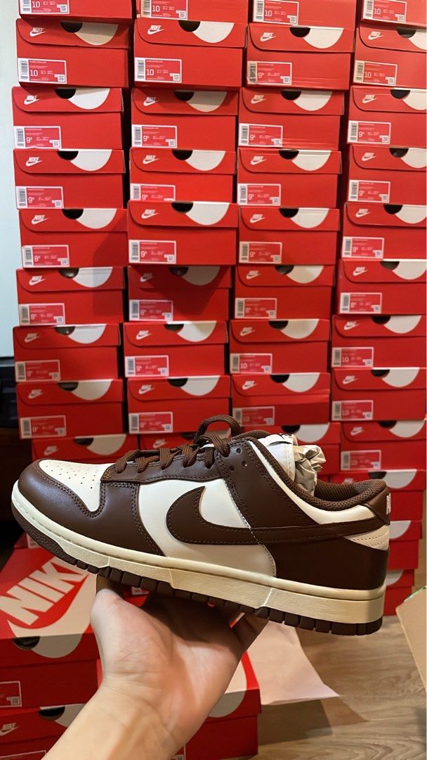 Below RETAIL!! Mocha dunk low cacao, Men's Fashion, Footwear, Sneakers ...