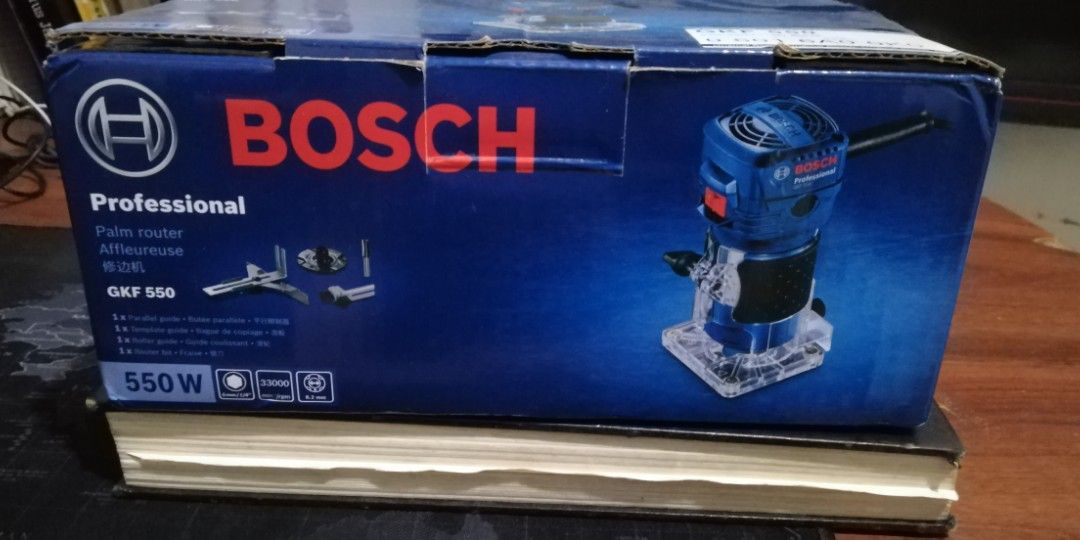 Bosch GKF 550 router, Commercial & Industrial, Construction Tools ...