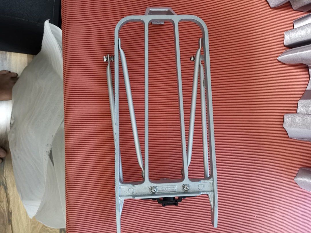 Brompton Rear Rack Original, Sports Equipment, Bicycles & Parts, Parts ...