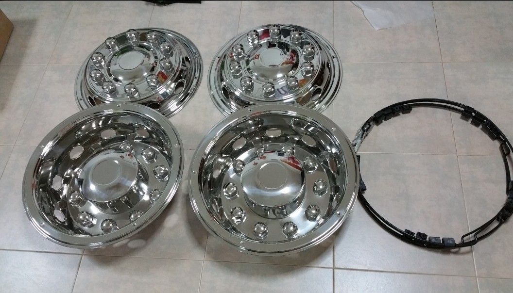 Bus rim for big truck, Car Accessories, Accessories on Carousell