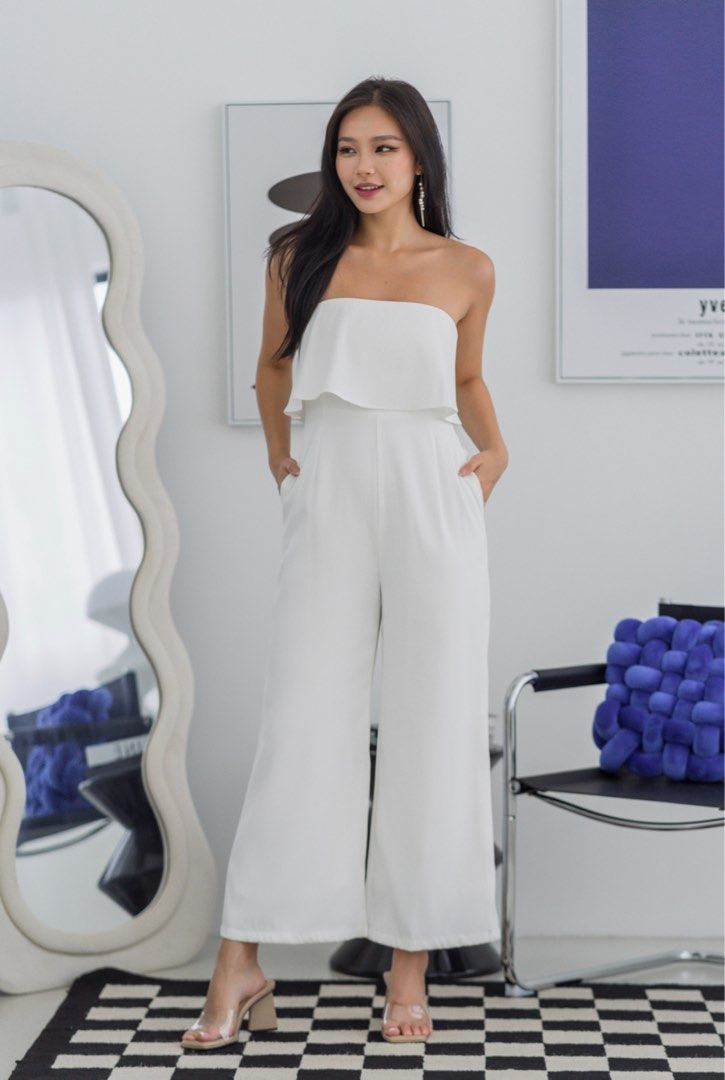 Carrislabelle Naomi Flutter Jumpsuit (White), Women's Fashion, Dresses ...