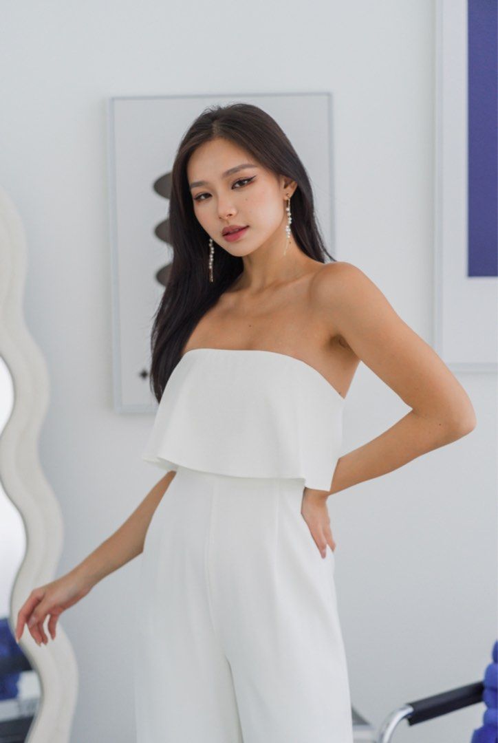 Carrislabelle Naomi Flutter Jumpsuit (White), Women's Fashion, Dresses ...