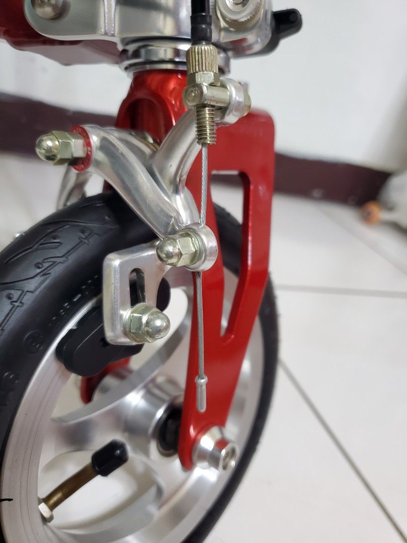 Carryme sd 折疊車 小折-海豚手把+後鼓煞。紅色-近全新, 體育器材, 自行車及配件, 單車在旋轉拍賣