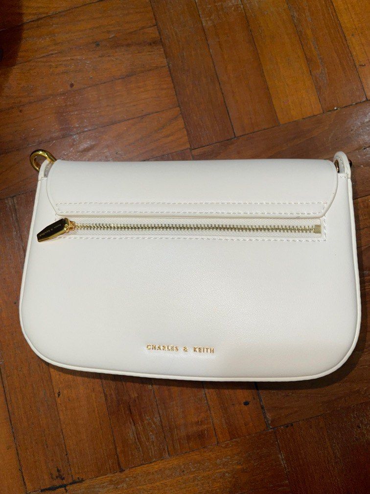 Charles & Keith Judy Hopps sling bag ( WHITE ), Women's Fashion, Bags ...
