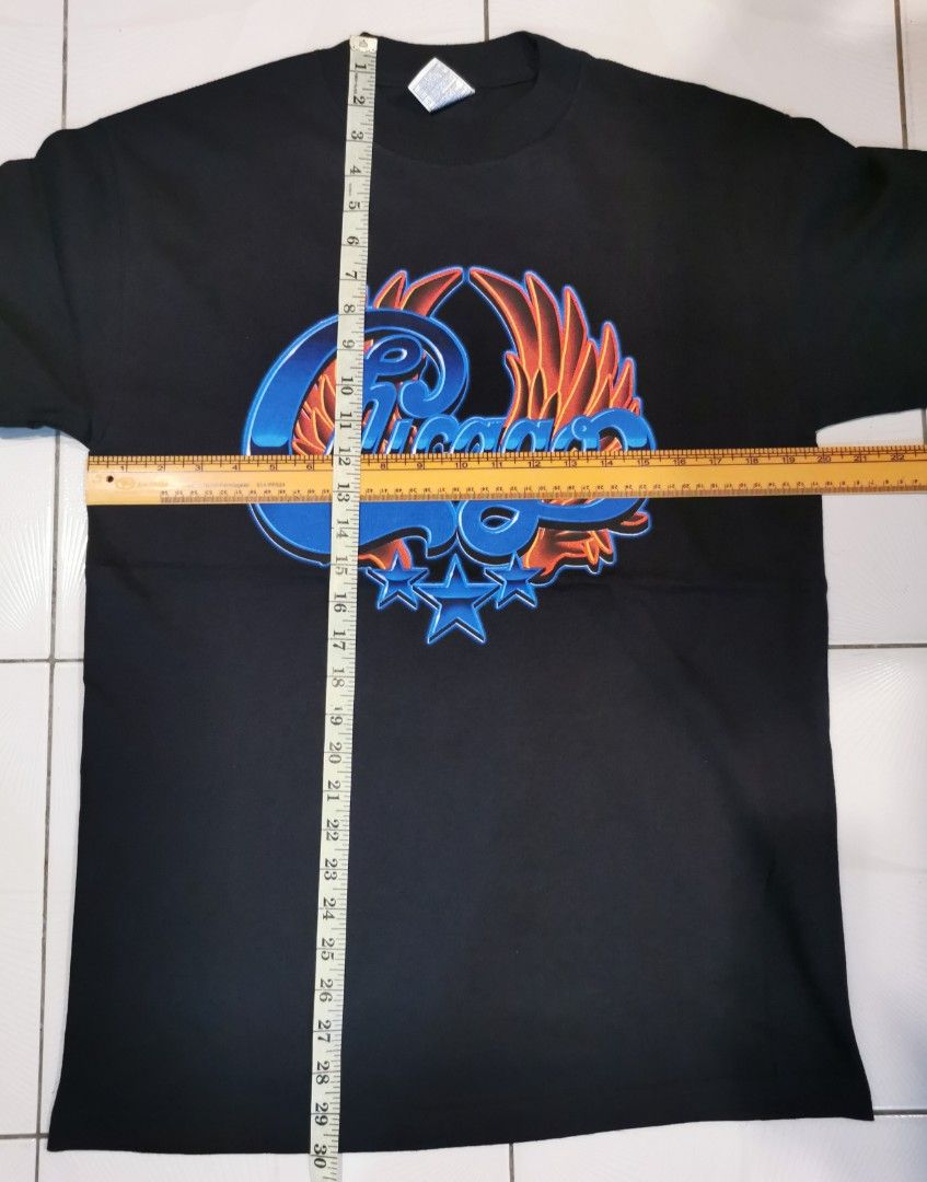 Chicago Band world Tour tshirt 00's, Men's Fashion, Activewear on Carousell