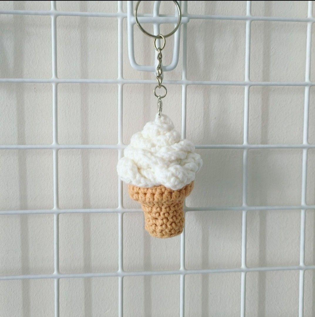 Crochet Vanilla Cone Keychain, Hobbies & Toys, Stationery & Craft ...