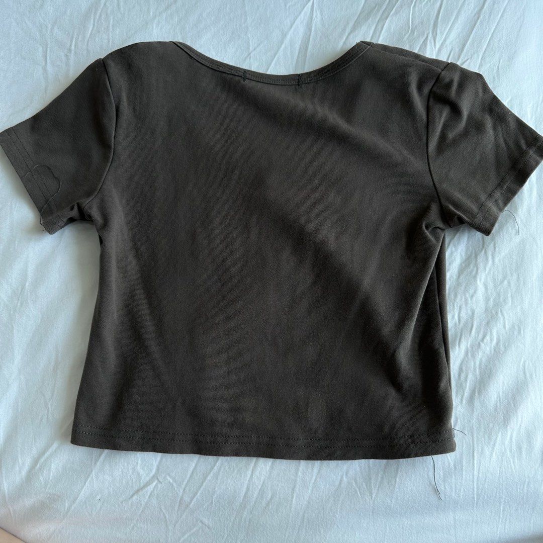 Dark grey top, Women's Fashion, Tops, Shirts on Carousell