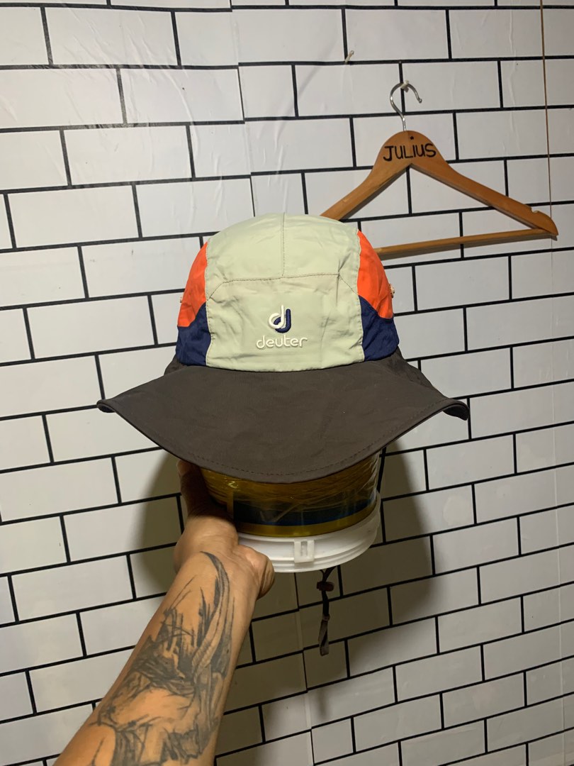 Deuter Bush hat, Men's Fashion, Watches & Accessories, Caps & Hats on ...