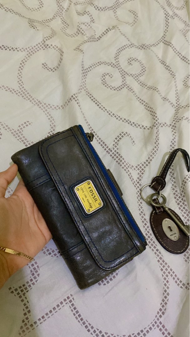 Dompet fossil emory, Fesyen Pria, Tas & Dompet , Dompet di Carousell