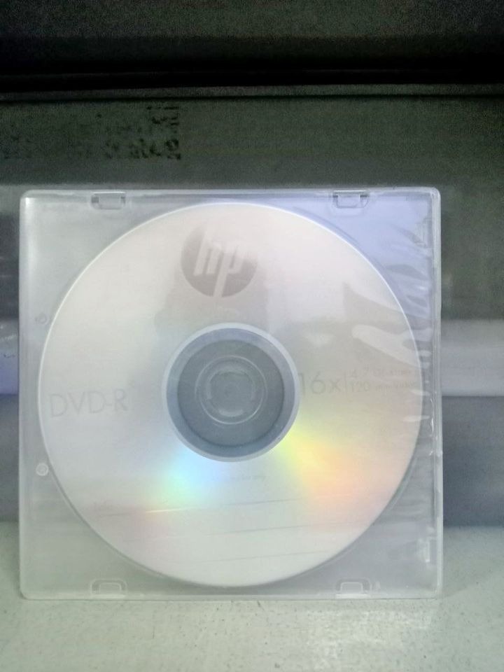 DVD-R - Blank (4.7 GB), Hobbies & Toys, Music & Media, CDs & DVDs on ...