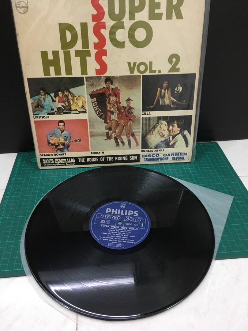 (Eng LP ) Super Disco hits vol 2, Hobbies & Toys, Music & Media, CDs & DVDs on Carousell