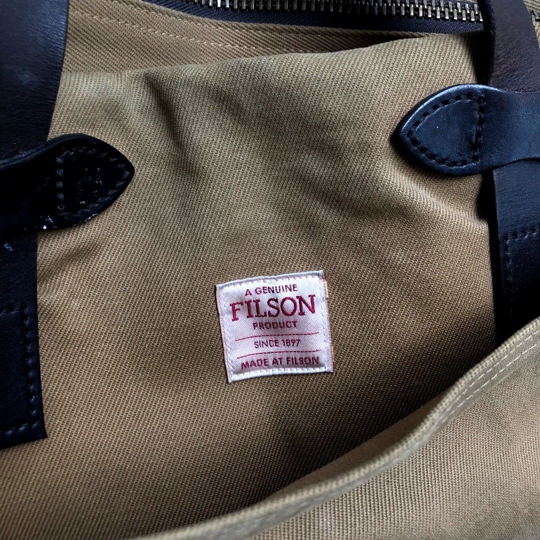 filson rugged twill totebag resleting, Fesyen Pria, Tas & Dompet , Tas ...