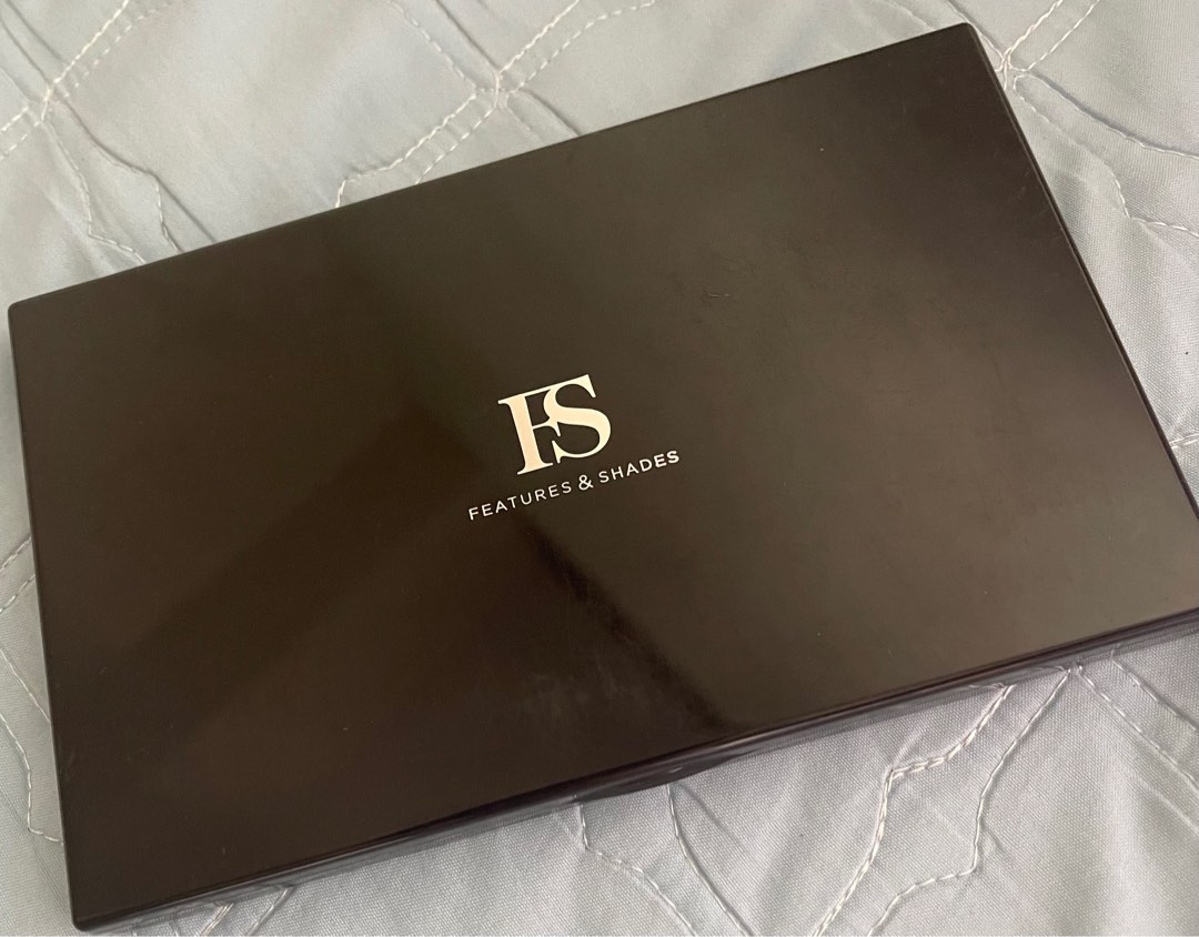 FS Features & Shades Contour and Highlight Palette, Beauty & Personal ...