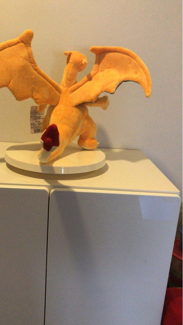 Fun Claw Pokemon Charizard, Hobbies & Toys, Toys & Games on Carousell