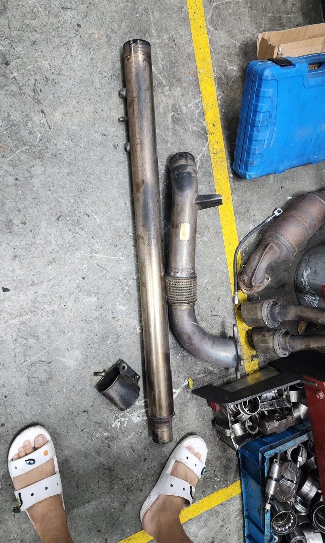 GOLF R MK6 Straight Through Pipe, Car Accessories, Accessories on Carousell