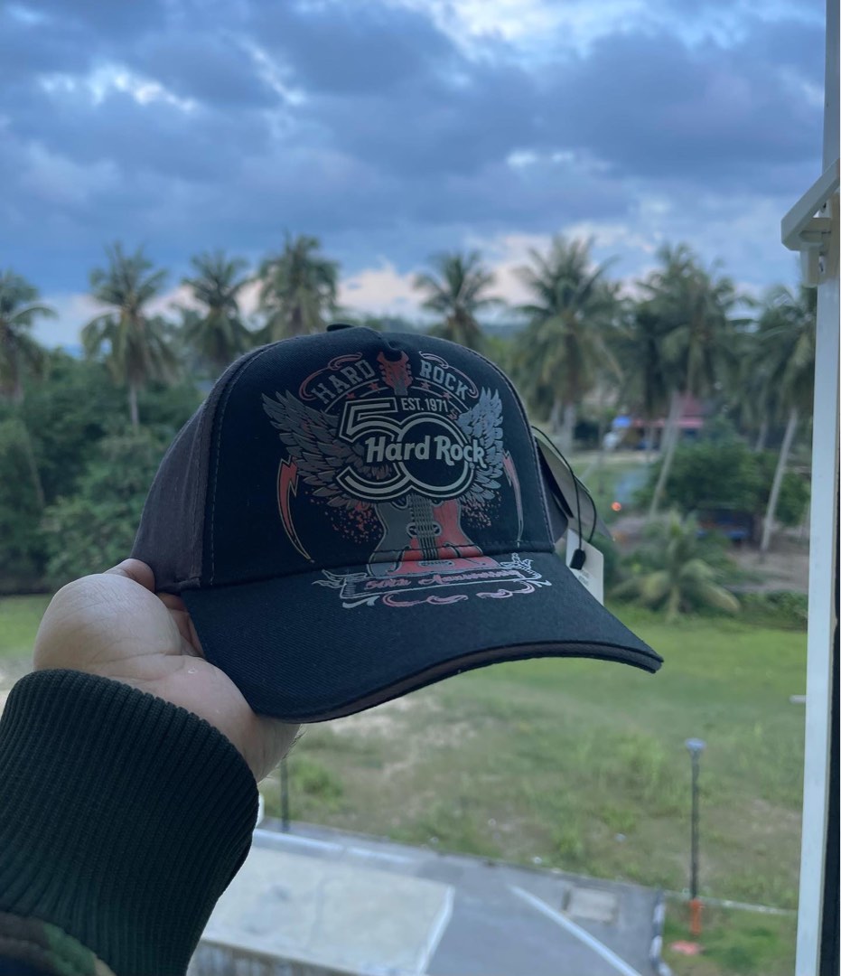 Hard Rock Cafe Cap, Men's Fashion, Watches & Accessories, Cap & Hats on ...