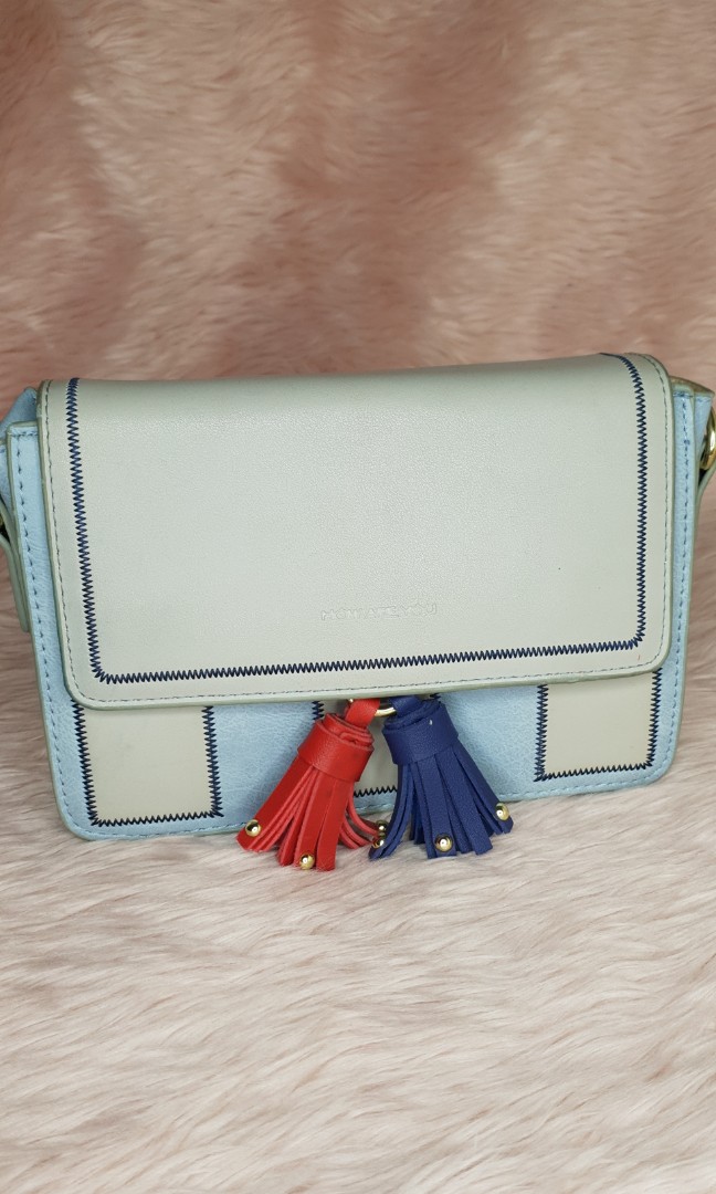 HOWRU Crossbody Bag, Women's Fashion, Bags & Wallets, Cross-body Bags ...