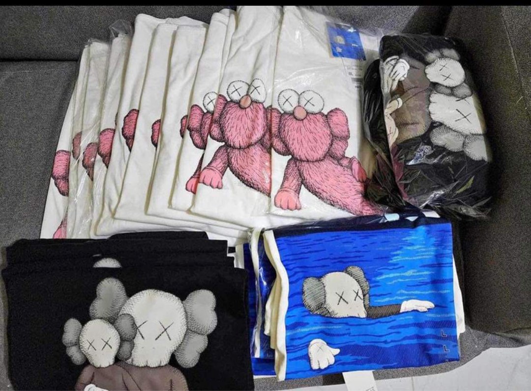 KAWS SHIRT, Men's Fashion, Tops & Sets, Tshirts & Polo Shirts on Carousell