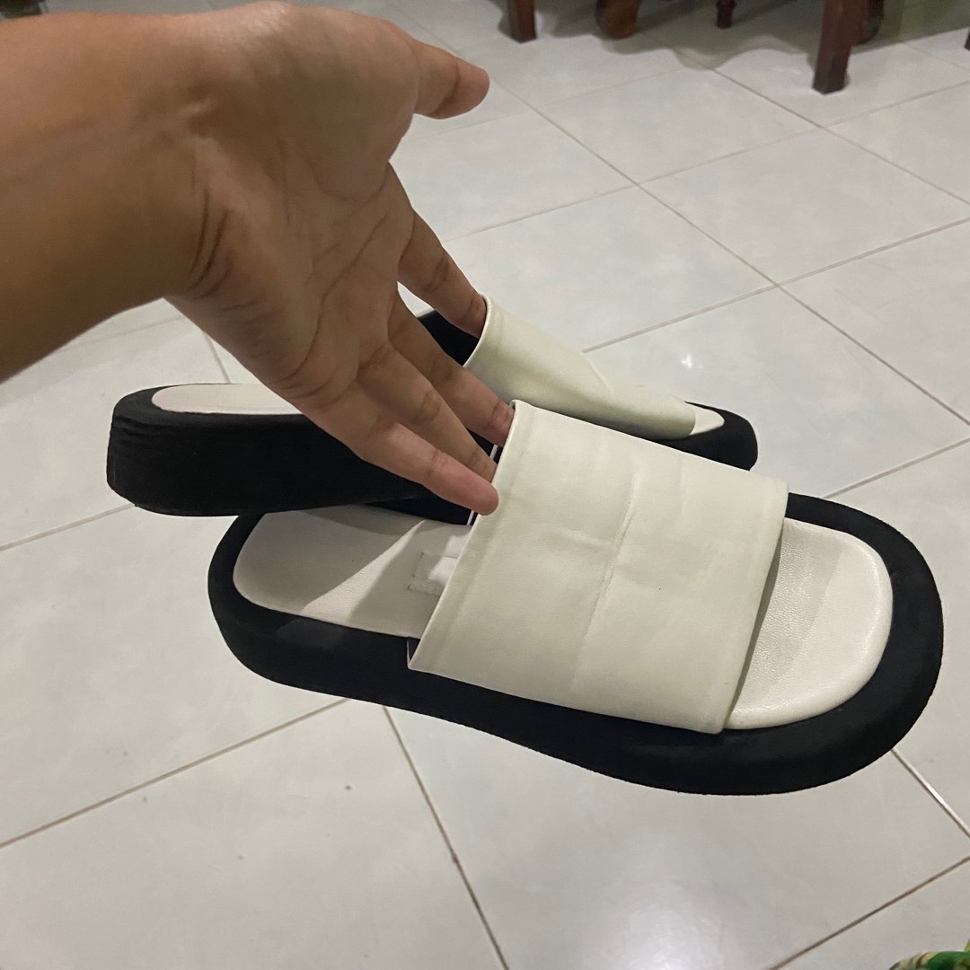 Kees Malta Platform sandals, Women's Fashion, Footwear, Flats & Sandals ...