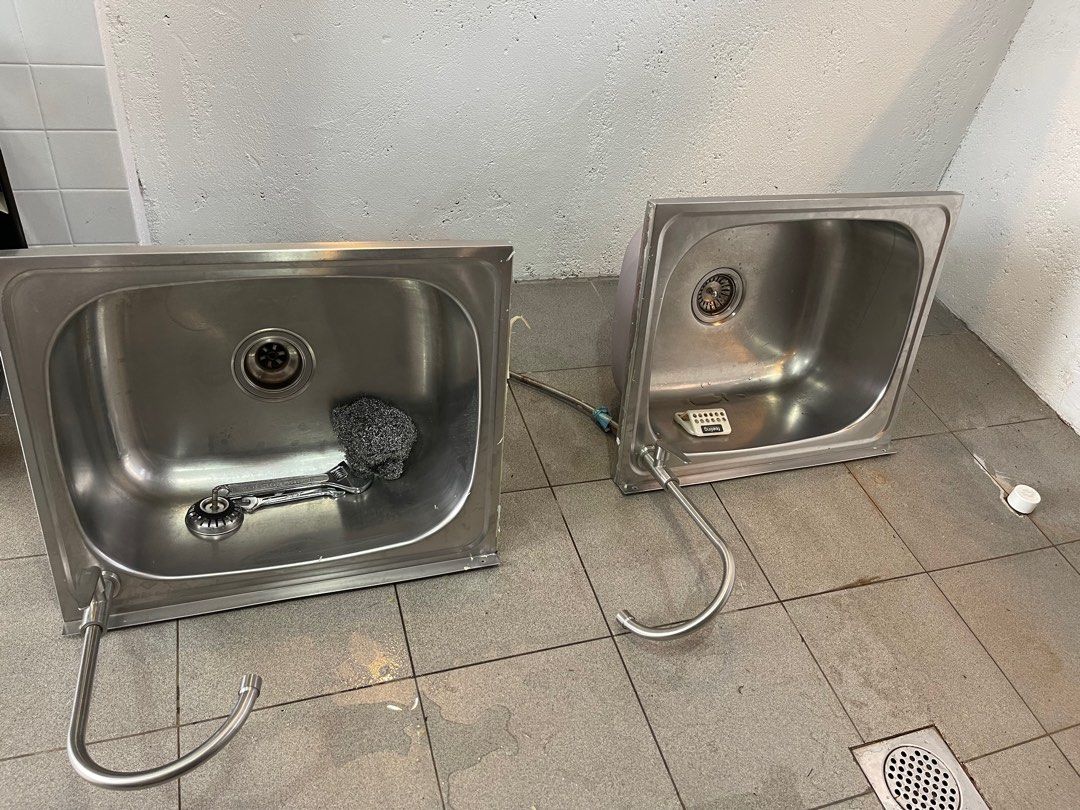 Kitchen Sink, with Tab, Furniture & Home Living, Kitchenware ...