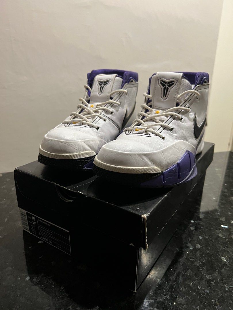KOBE 1 "81 POINTS", Men's Fashion, Footwear, Sneakers on Carousell