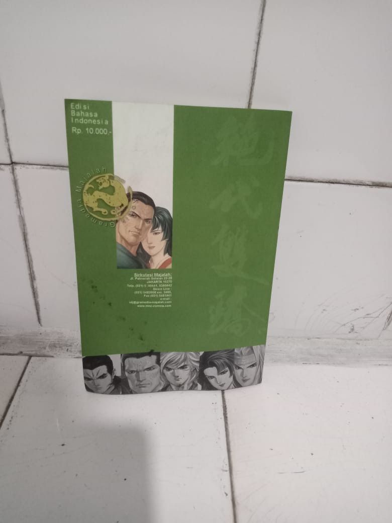 Komik THE IMPECCABLE TWINS vol 22 (preloved), Buku & Alat Tulis, Komik dan Manga di Carousell