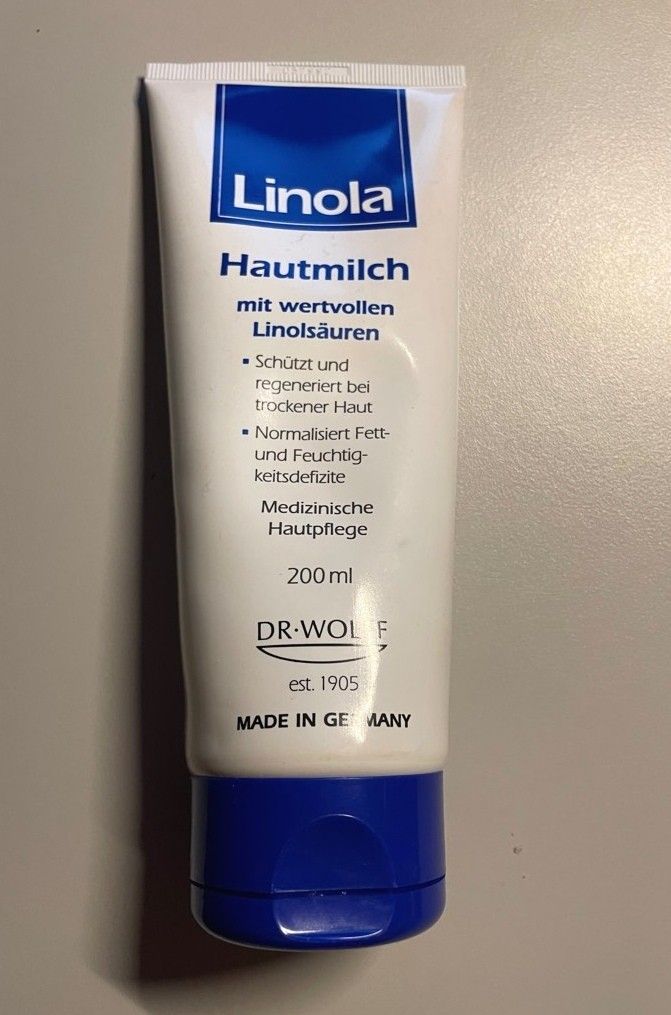 Linola treatment lotion eczema irritated skin 200ml, Beauty & Personal ...