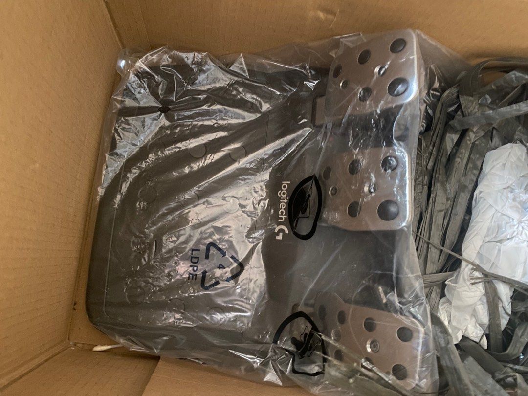 Logitech G29, Hobbies & Toys, Toys & Games on Carousell