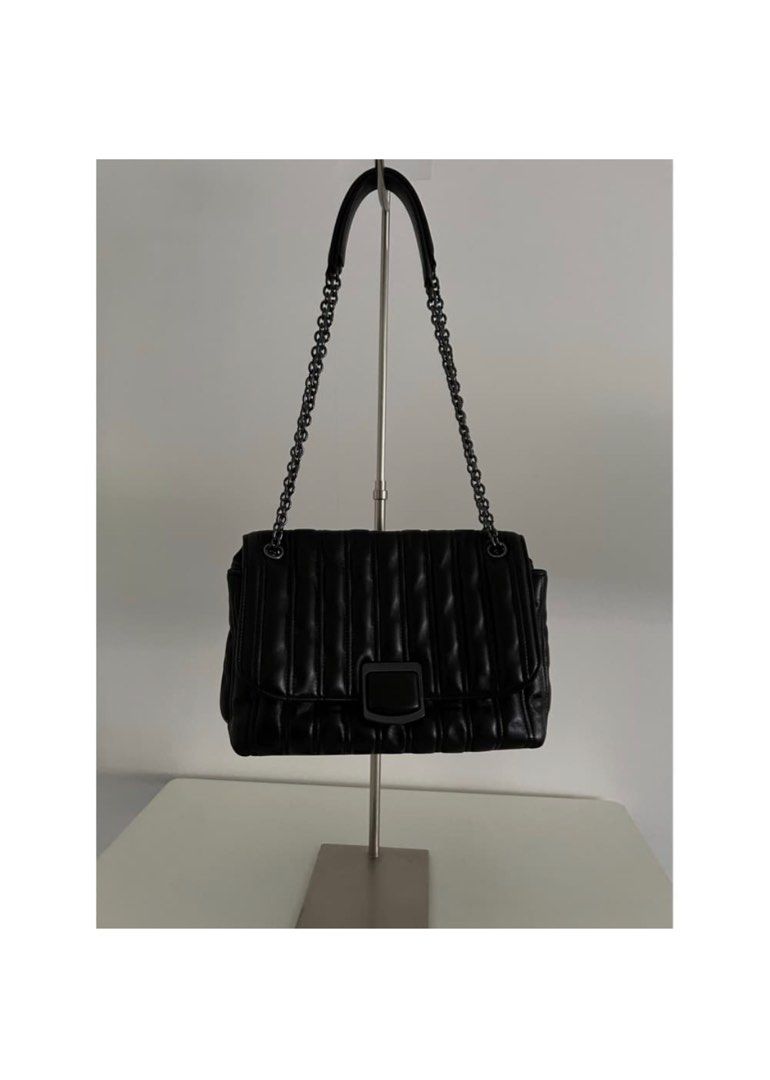 Longchamp Brioche large shoulder bag, Luxury, Bags & Wallets on Carousell