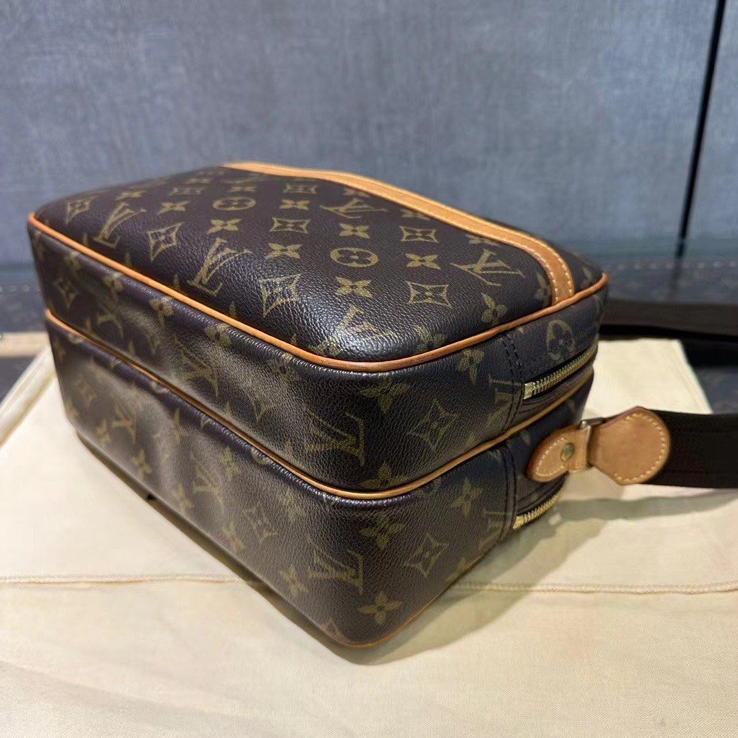 LV camera bag , Women's Fashion, Bags & Wallets, Shoulder Bags on Carousell