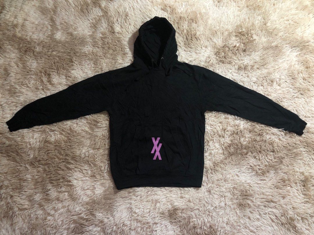 Machine Gun Kelly Official Merch Hoodie, Hobbies & Toys, Memorabilia ...