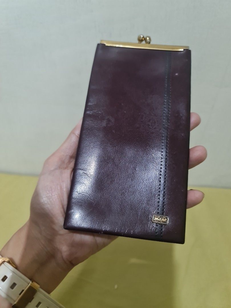Mano leather kisslock wallet, Women's Fashion, Bags & Wallets, Wallets ...