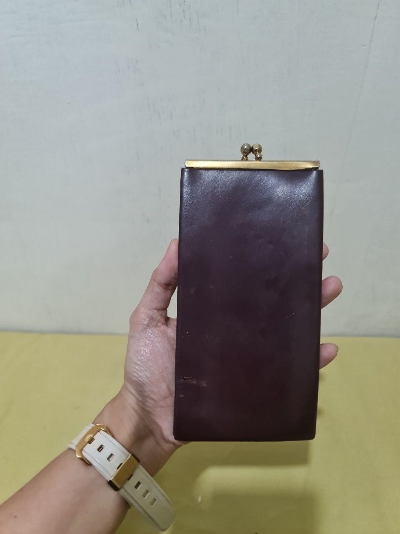 Mano leather kisslock wallet, Women's Fashion, Bags & Wallets, Wallets ...