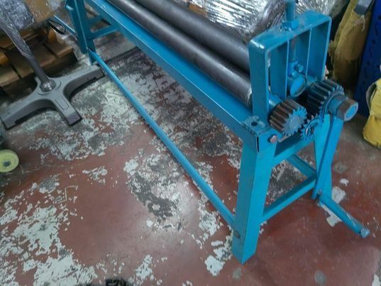 Manual Sheet Roller, Commercial & Industrial, Construction Tools ...