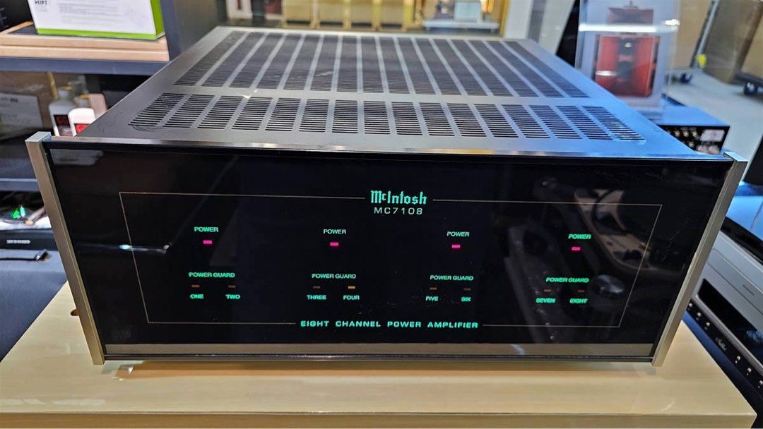 McIntosh MC7108 8-channel Power Amplifier, Audio, Other Audio Equipment ...