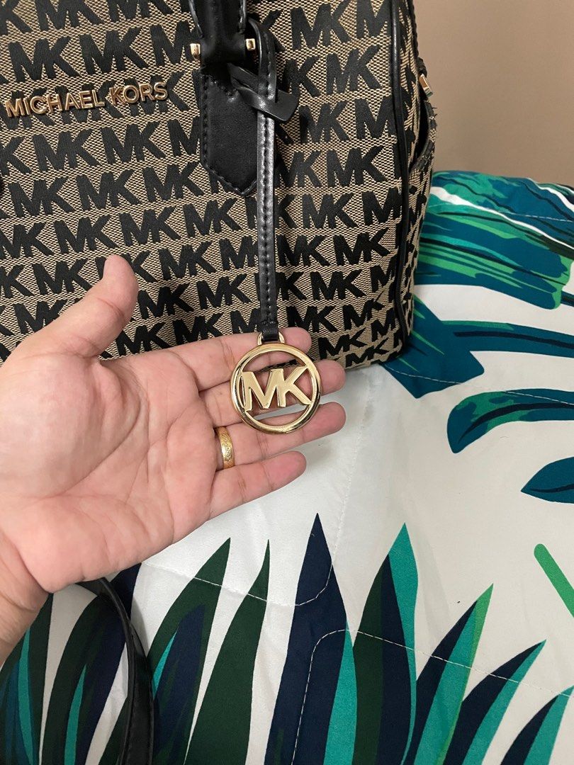 MK Bedford Signature Black Duffle Bag, Luxury, Bags & Wallets on Carousell