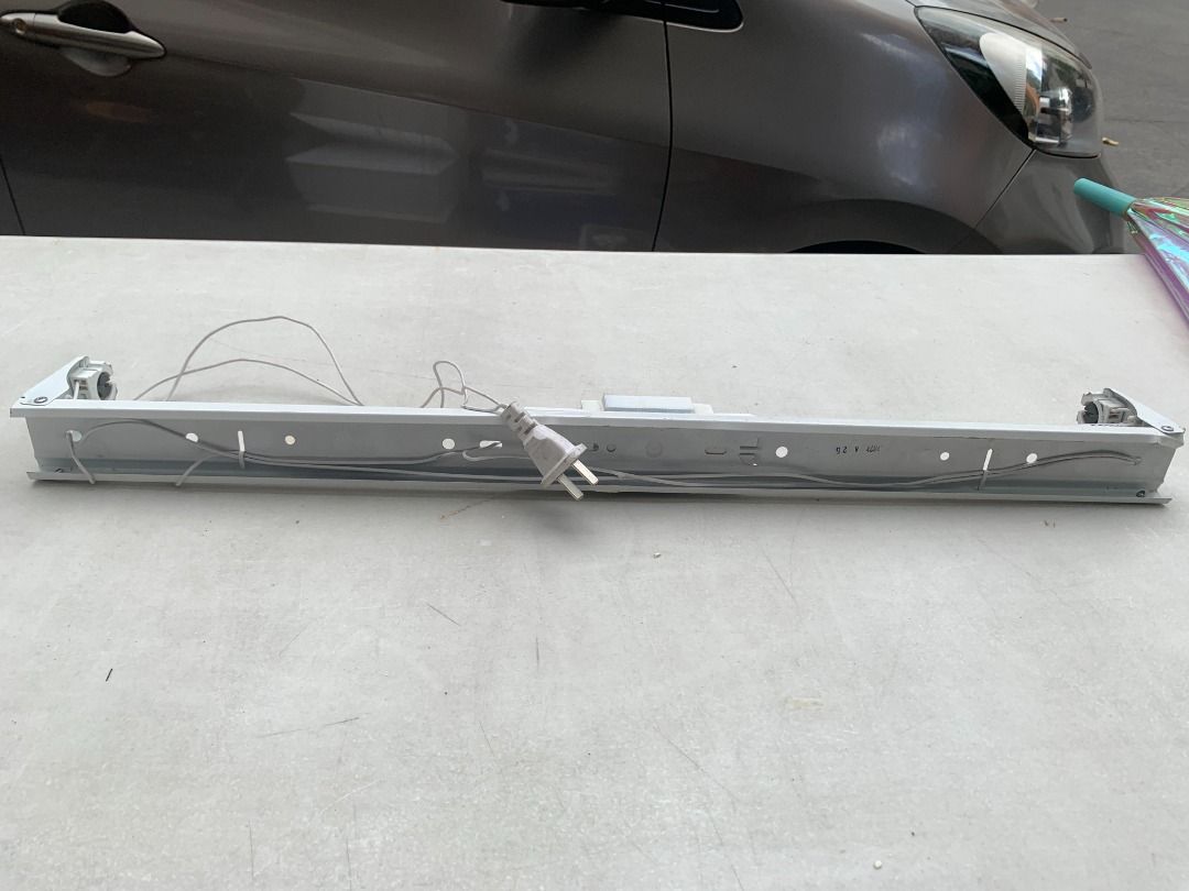 [NC-?] DELTA - Industrial fluorescent Light Accessory/ Fluorescent Bulb ...