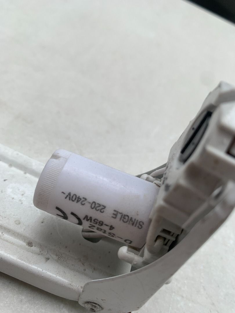 [NC-?] DELTA - Industrial fluorescent Light Accessory/ Fluorescent Bulb ...