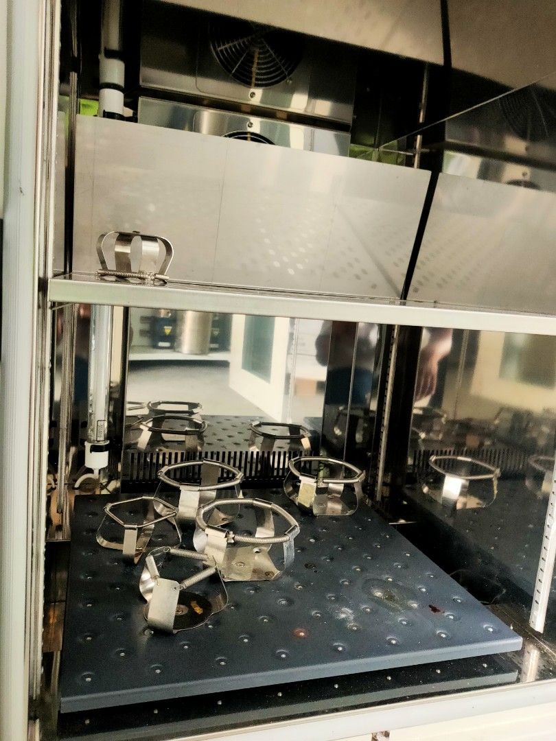 NEW BRUNSWICK SCIENTIFIC Refrigerated Incubator Shaker,FORMA SCIENTIFIC ...