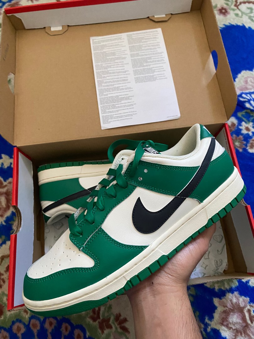 Nike Dunk low lottery lucky green SE, Men's Fashion, Footwear, Sneakers ...