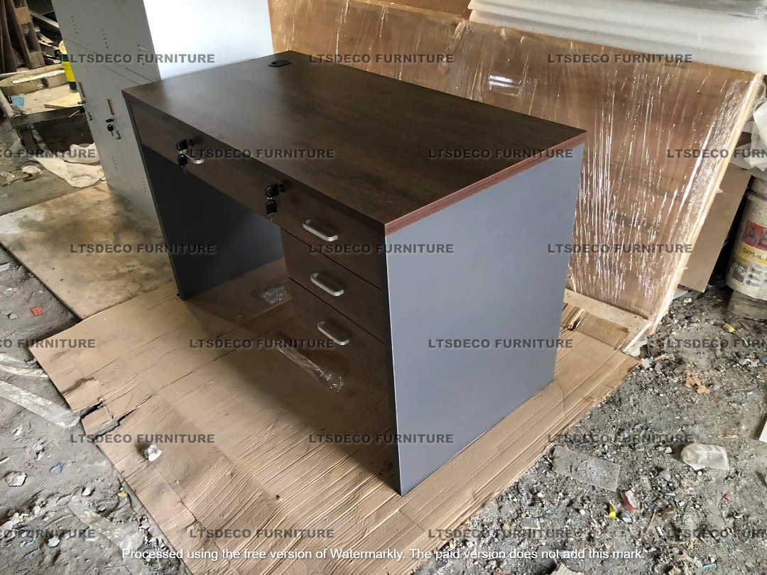 OFFICE TABLE / FURNITURE FREESTANDING TABLE WITH DRAWERS OFFICE ...